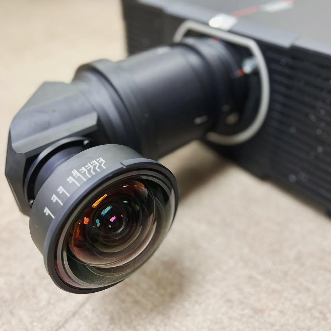I600 series with UST lens – Actual Technology Company Limited